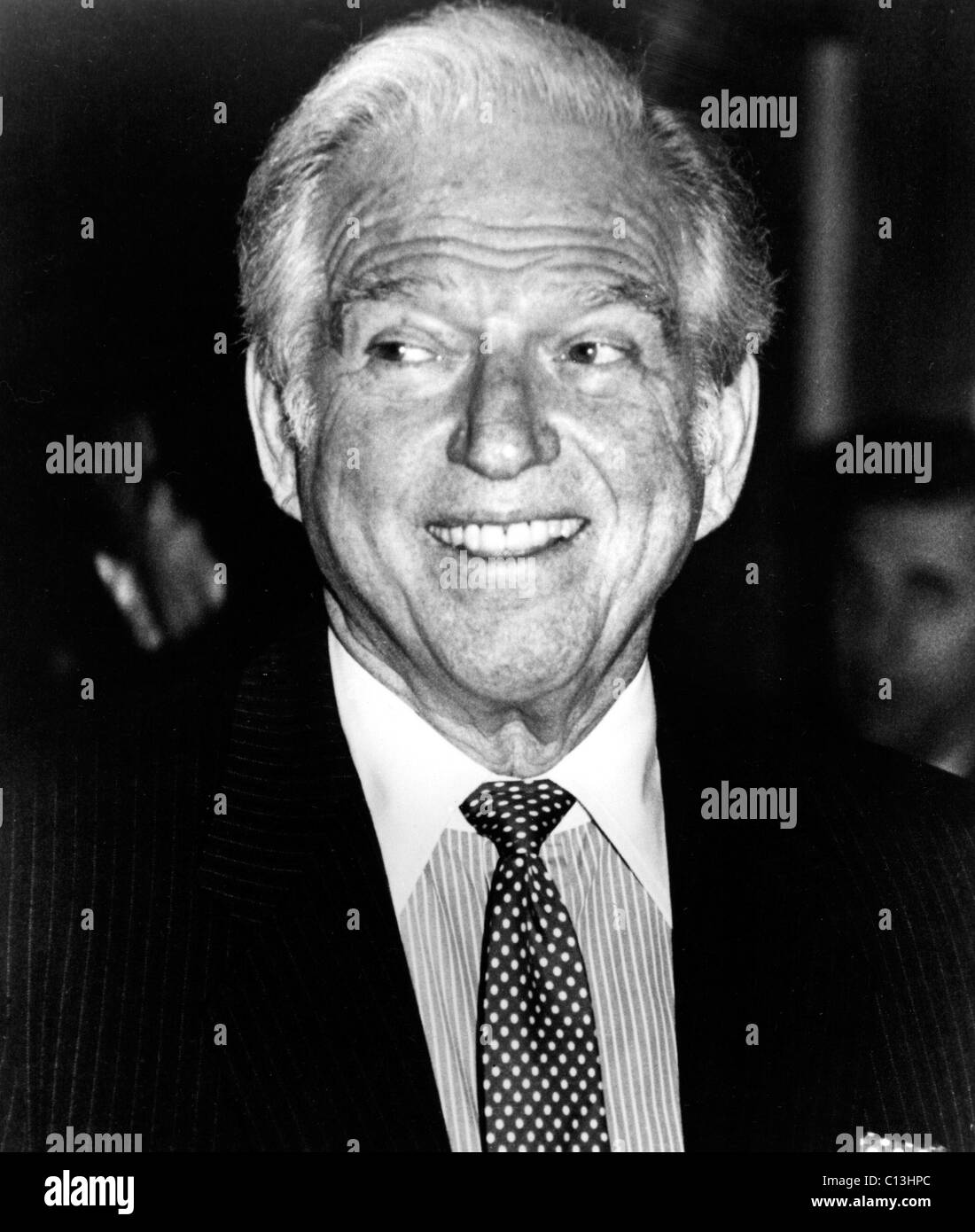 Sidney sheldon immagini e fotografie stock ad alta risoluzione - Alamy