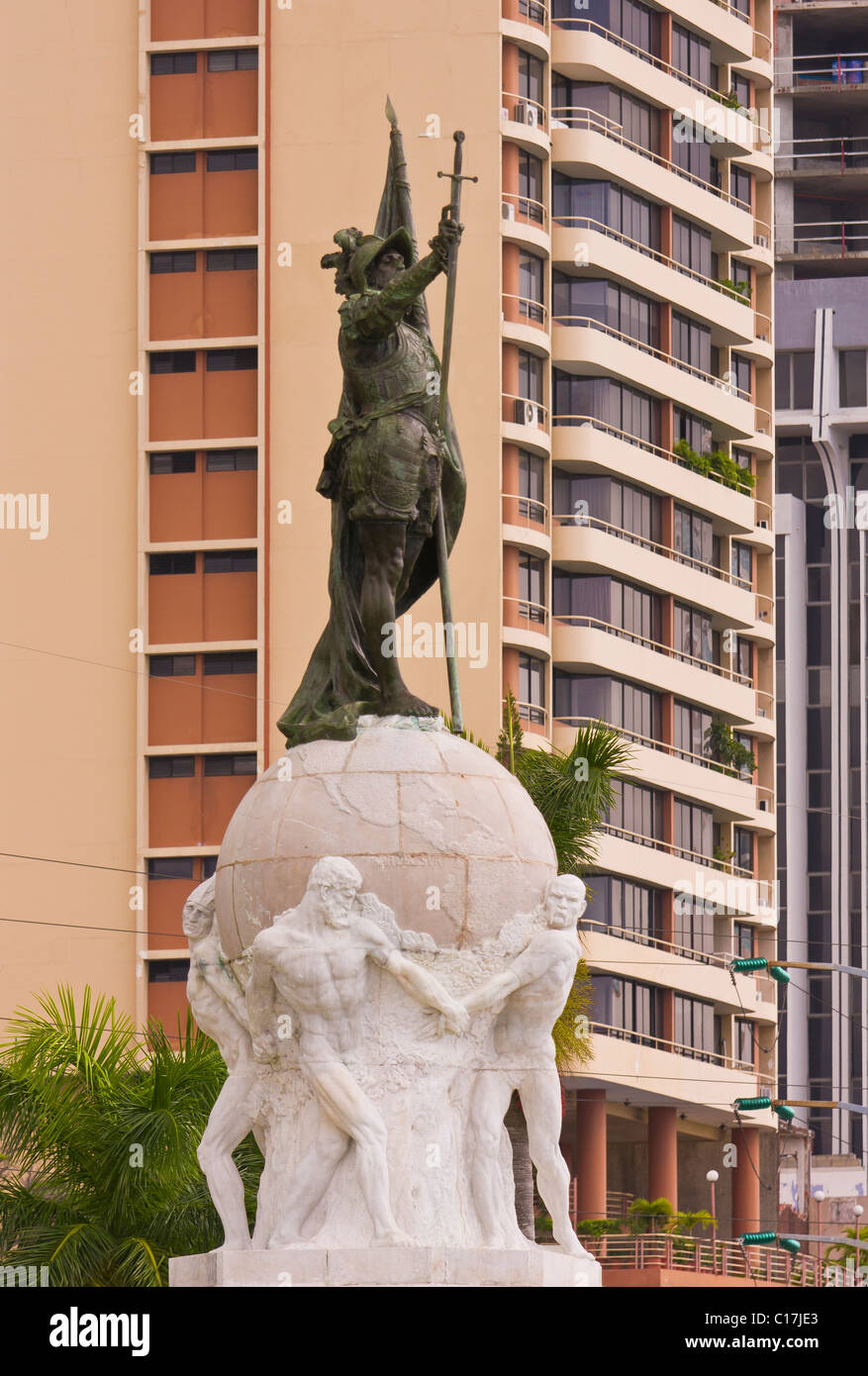 Balboa panama statua conquistador immagini e fotografie stock ad alta ...