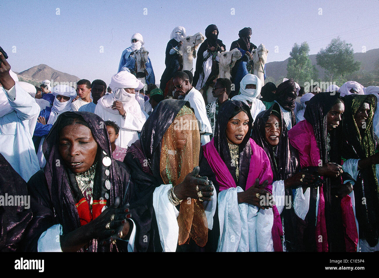 Donne algerine immagini e fotografie stock ad alta risoluzione - Alamy