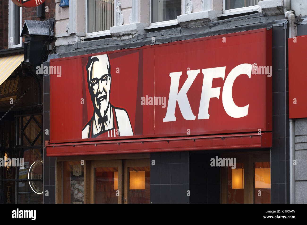 Kfc shop immagini e fotografie stock ad alta risoluzione - Alamy