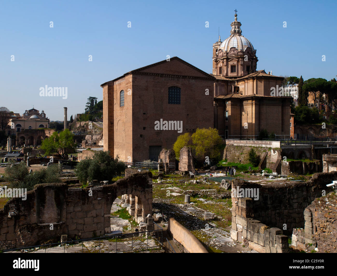 Roma antica: La Curia (Senato) e la chiesa dei Santi Luca e Martina ...