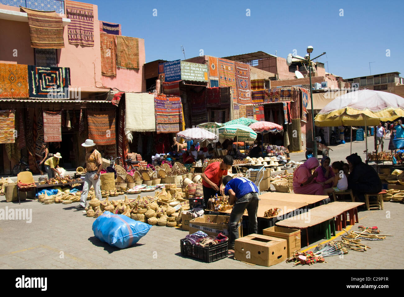Piazza del souk immagini e fotografie stock ad alta risoluzione - Alamy