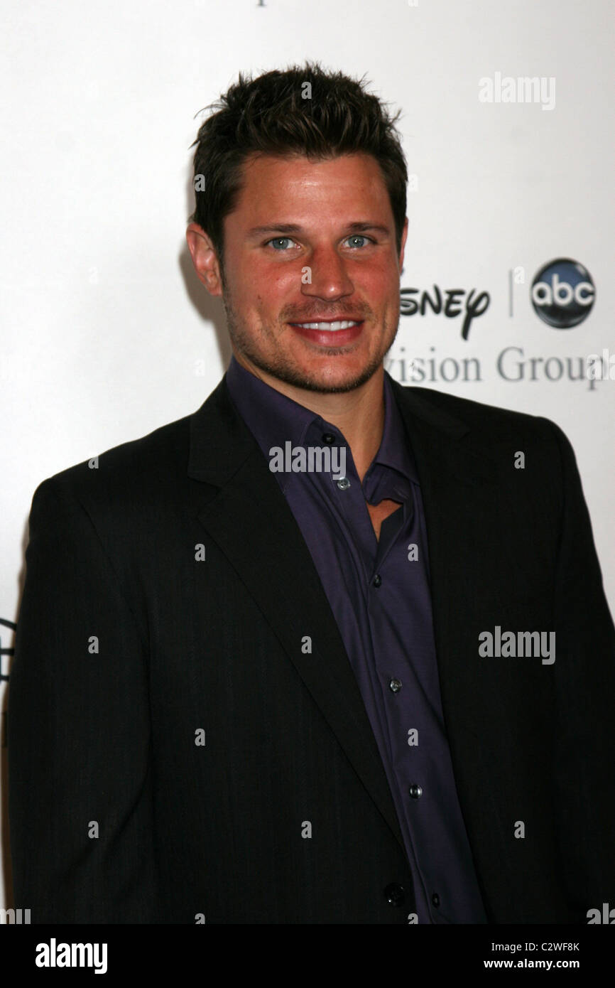 Nick Lachey arrivando all'ABC TCA Estate 08 parte di Disney e ABC TCA ...