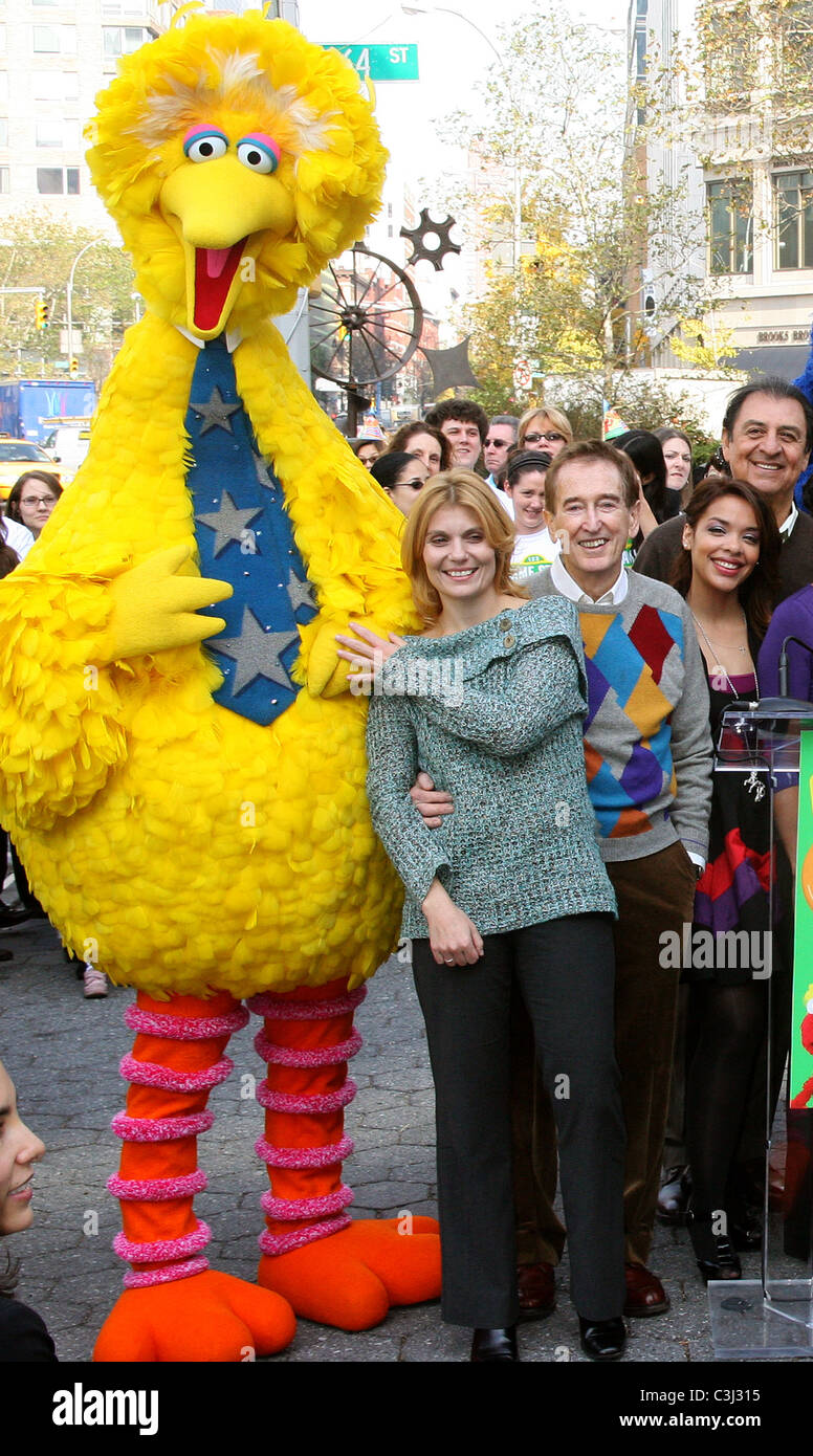 Sesame Street puppet caratteri e Bob McGrath Sesame Street puppet ...