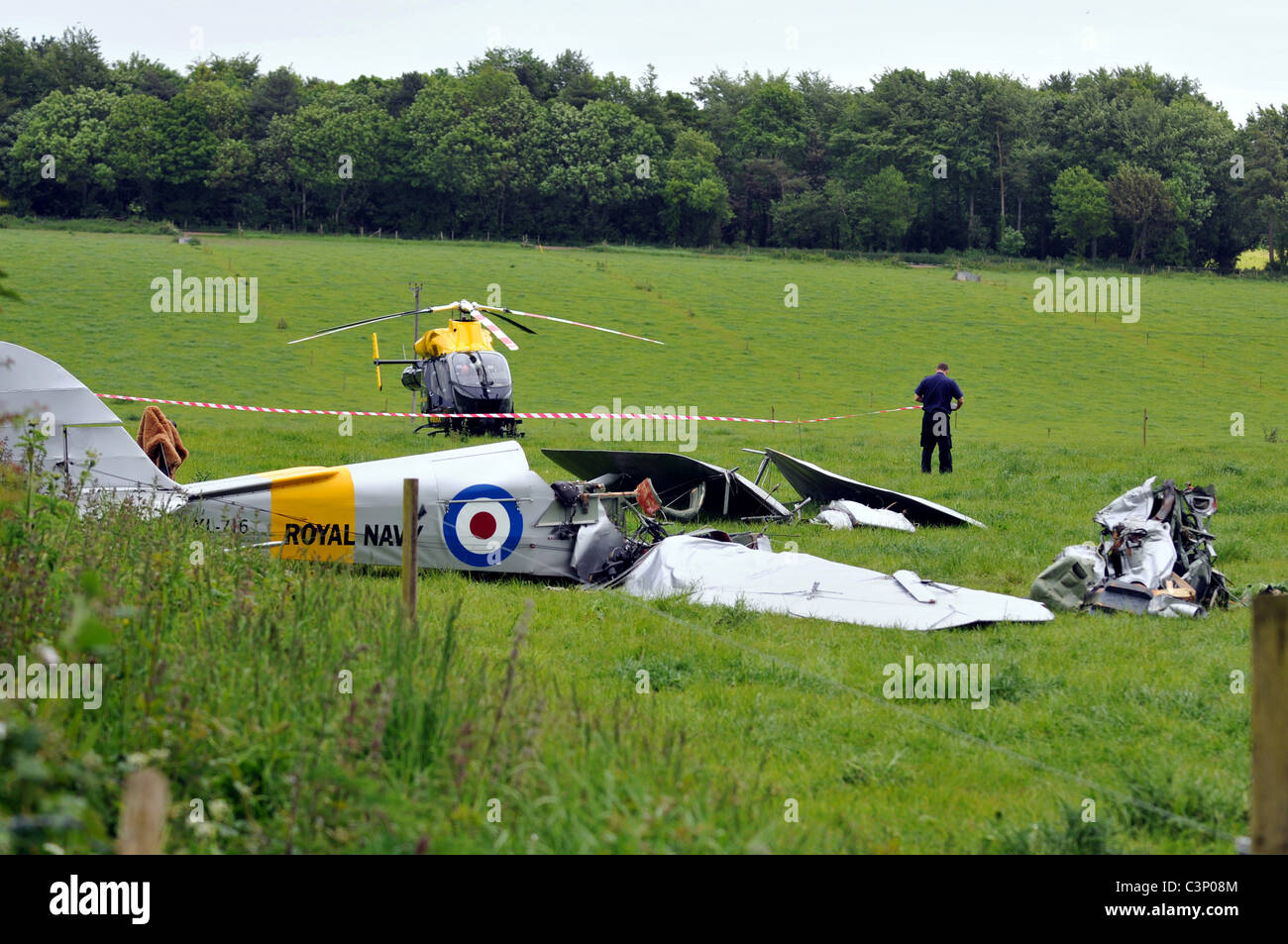 Aereo da trasporto aereo tigre falena bi aereo che vola in volo ...