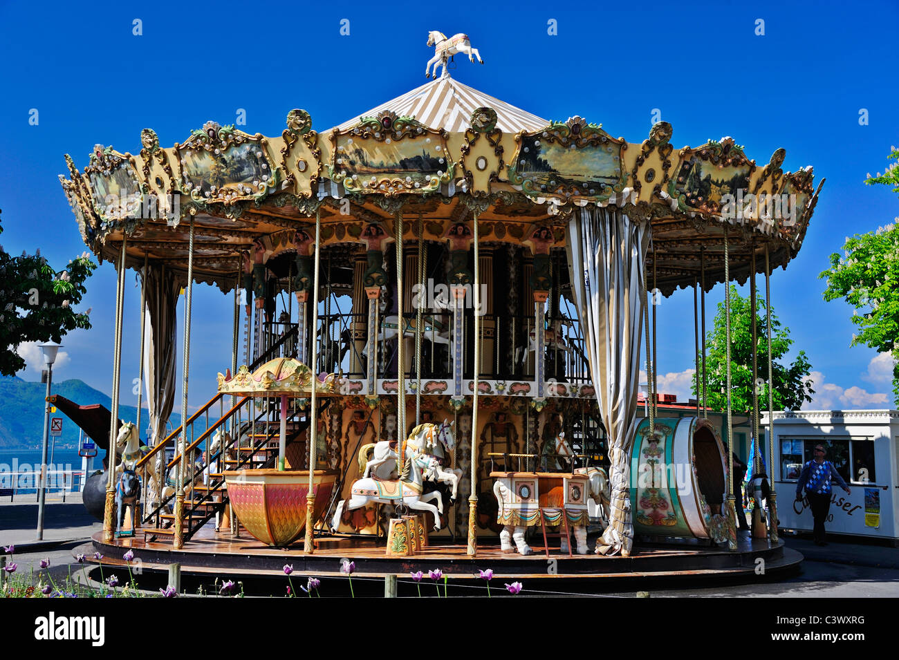 Giostra tradizionale del luna park immagini e fotografie stock ad alta ...