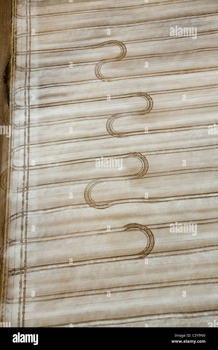 Linea ondulata immagini e fotografie stock ad alta risoluzione - Alamy