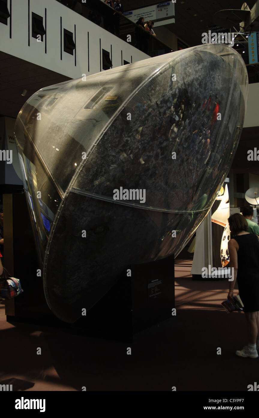 Apollo 11 command module immagini e fotografie stock ad alta ...