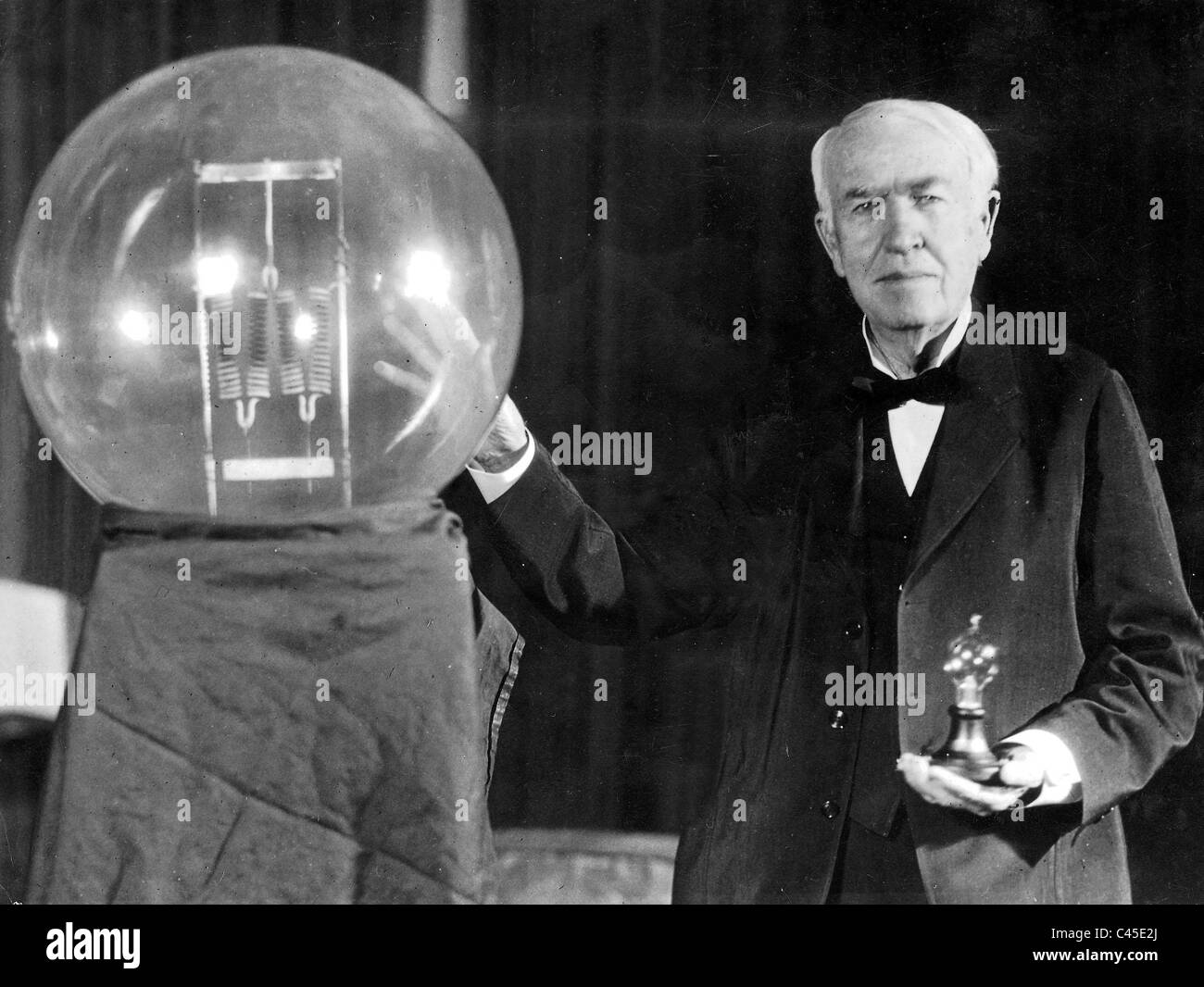 Thomas edison lampadina immagini e fotografie stock ad alta risoluzione ...