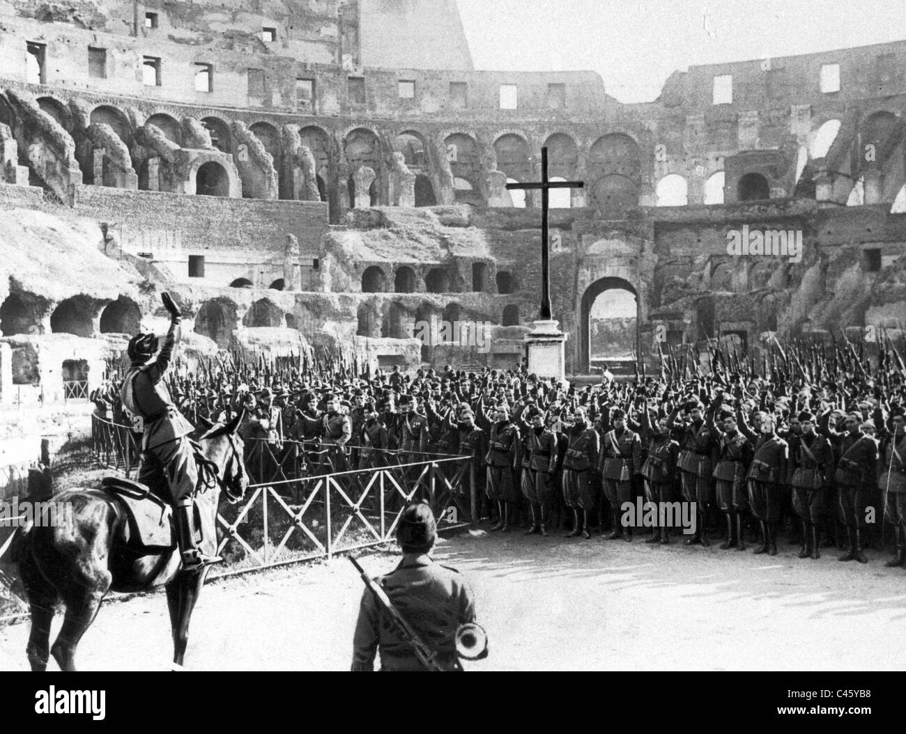 Mussolini horse immagini e fotografie stock ad alta risoluzione - Alamy