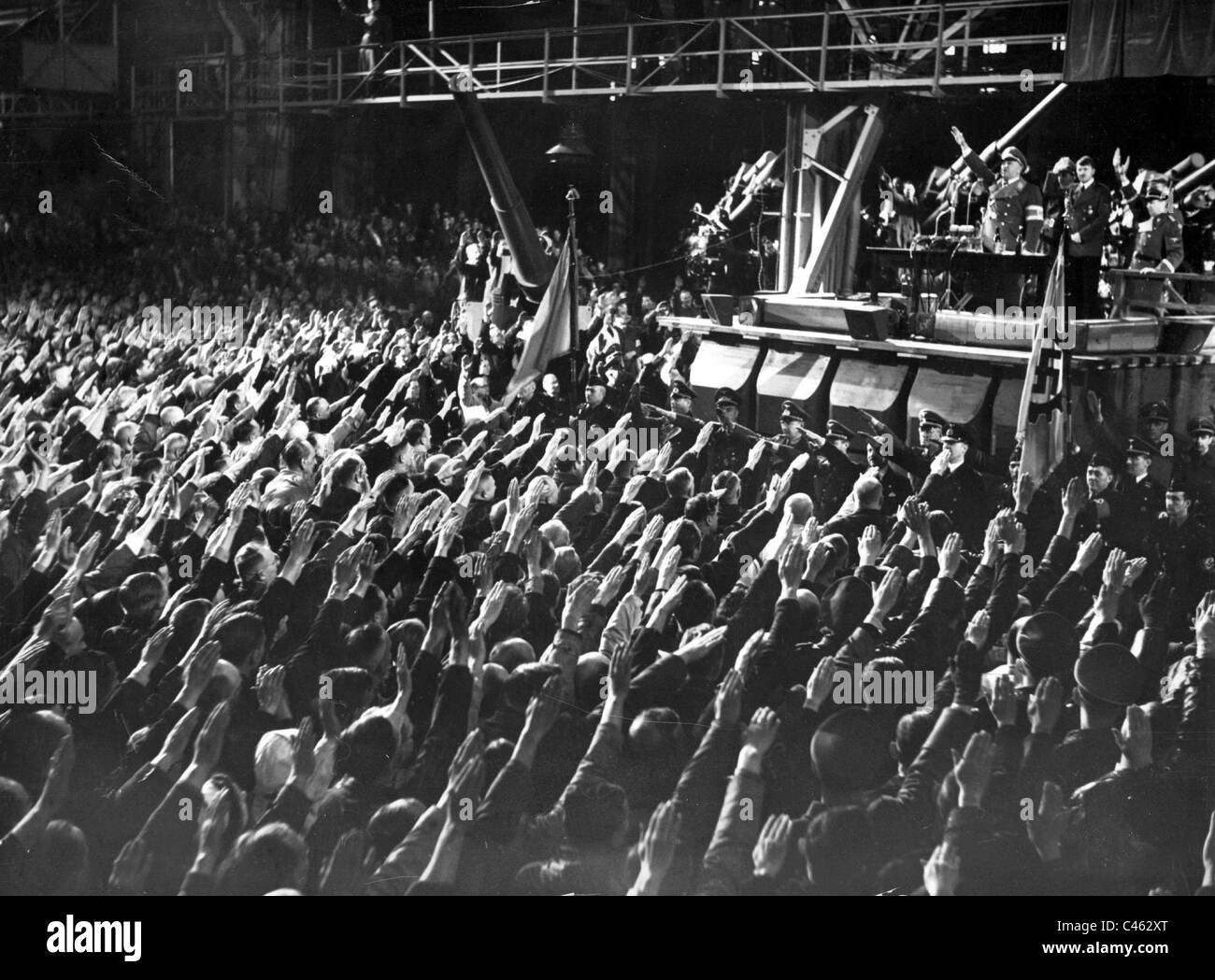 Adolf hitler sieg heil immagini e fotografie stock ad alta risoluzione ...