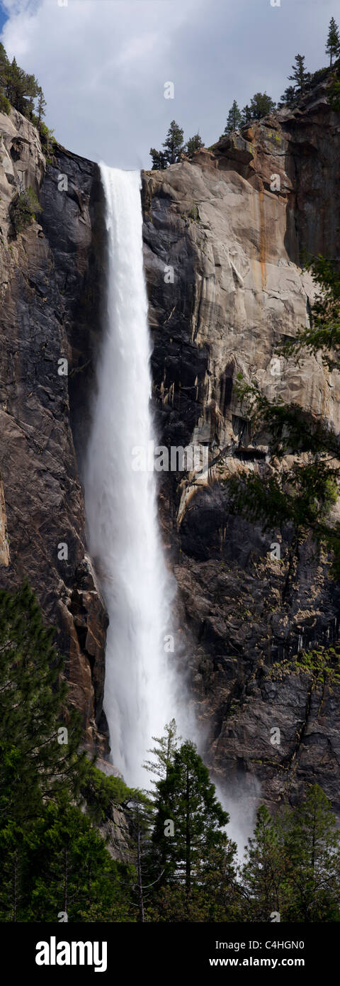 Cascate di acqua pesante immagini e fotografie stock ad alta ...