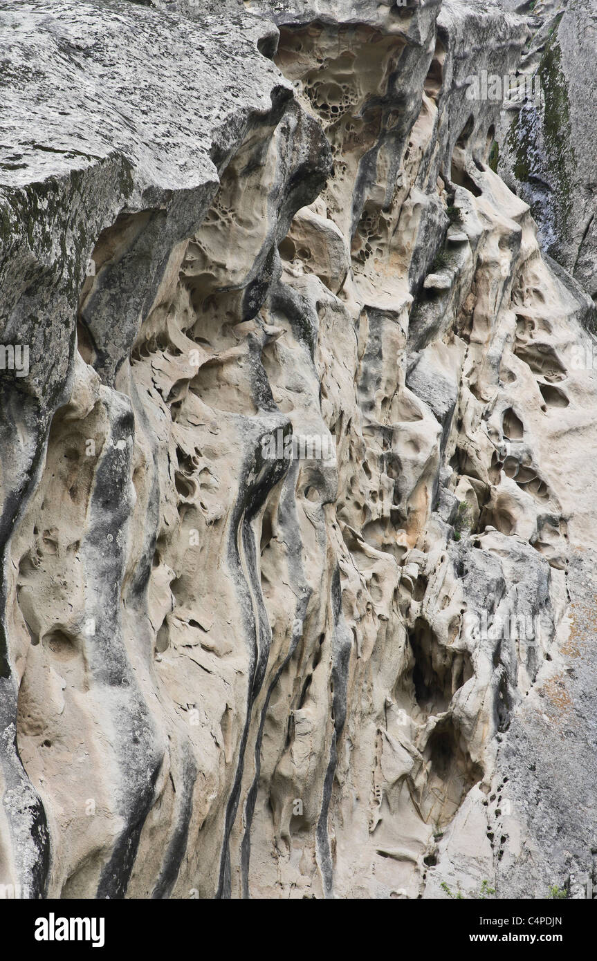 La Dolomite pietra arenaria (tufo) rocce di Pietrapertosa, Basilicata ...