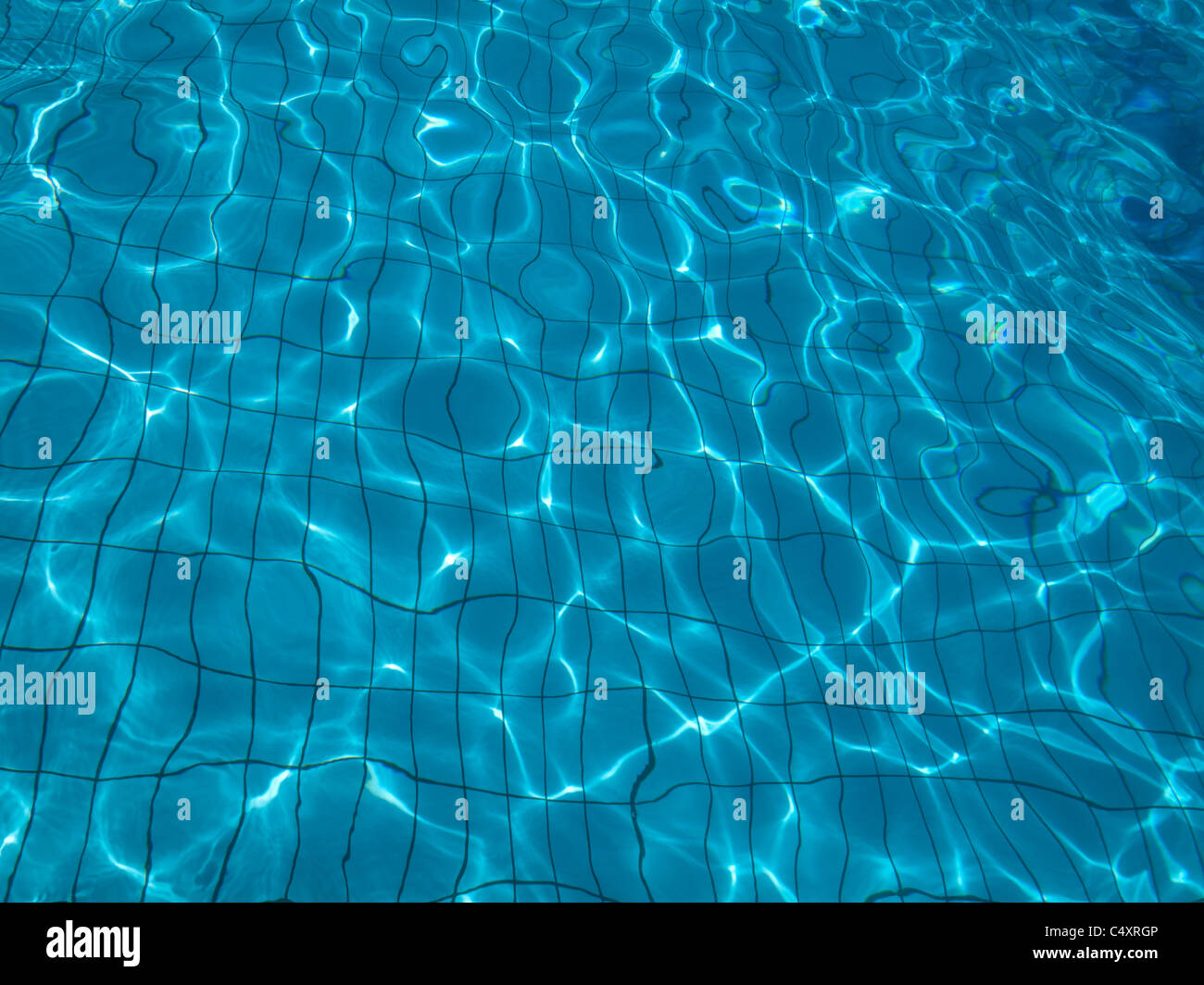 Riflessi della piscina immagini e fotografie stock ad alta risoluzione ...