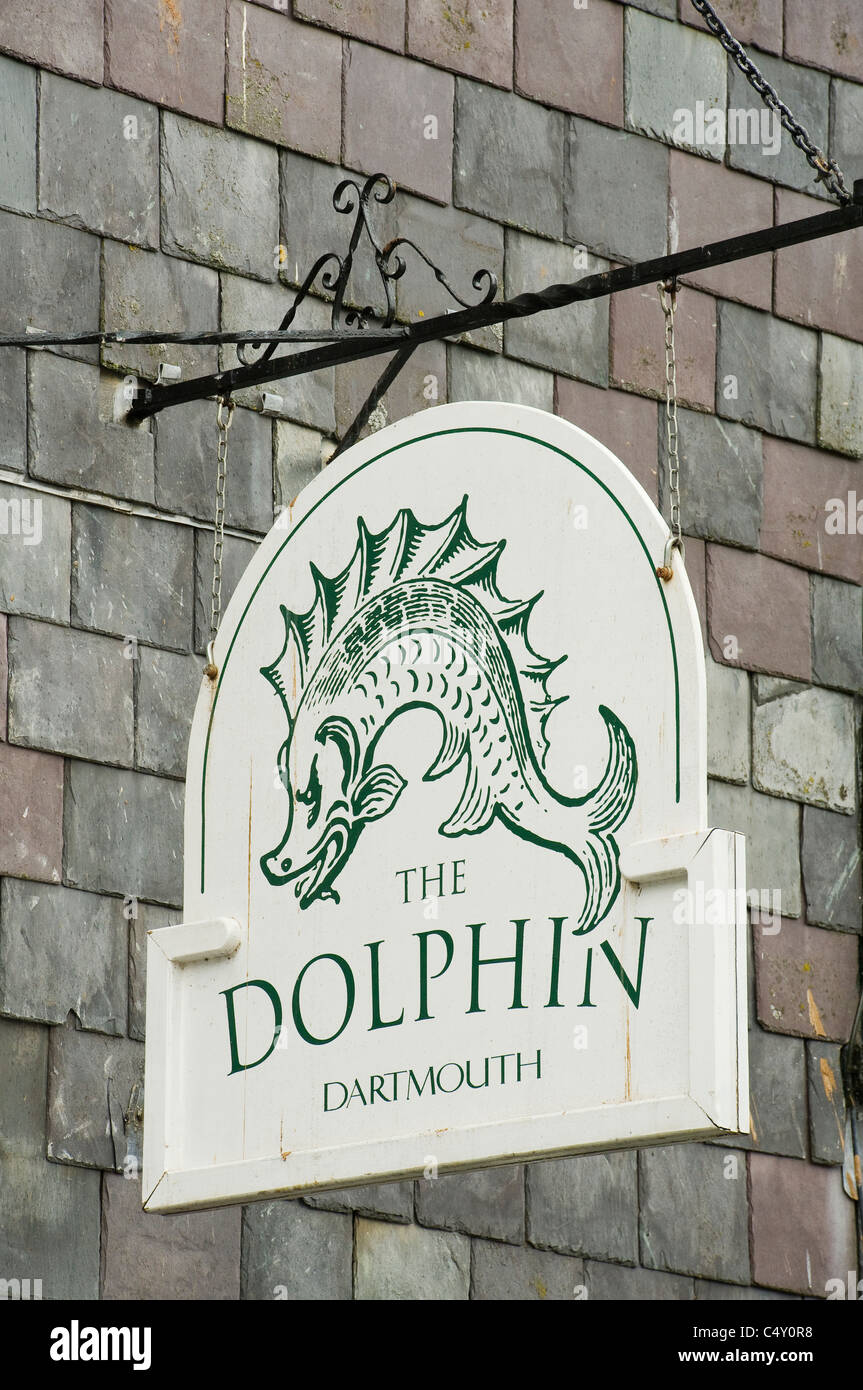 The dolphin pub immagini e fotografie stock ad alta risoluzione - Alamy