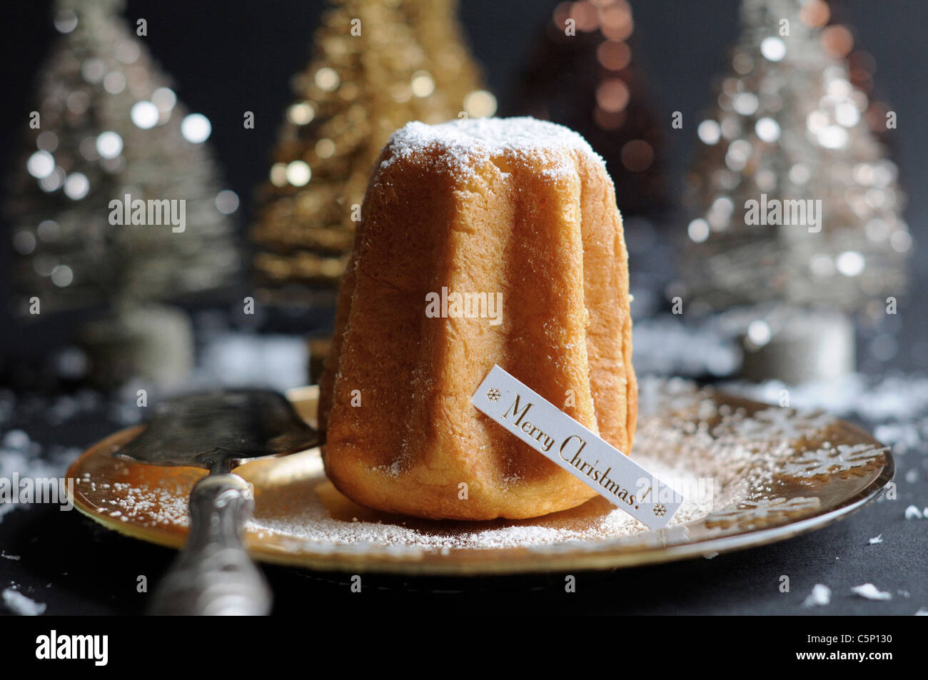 Torta natalizia italiana immagini e fotografie stock ad alta ...