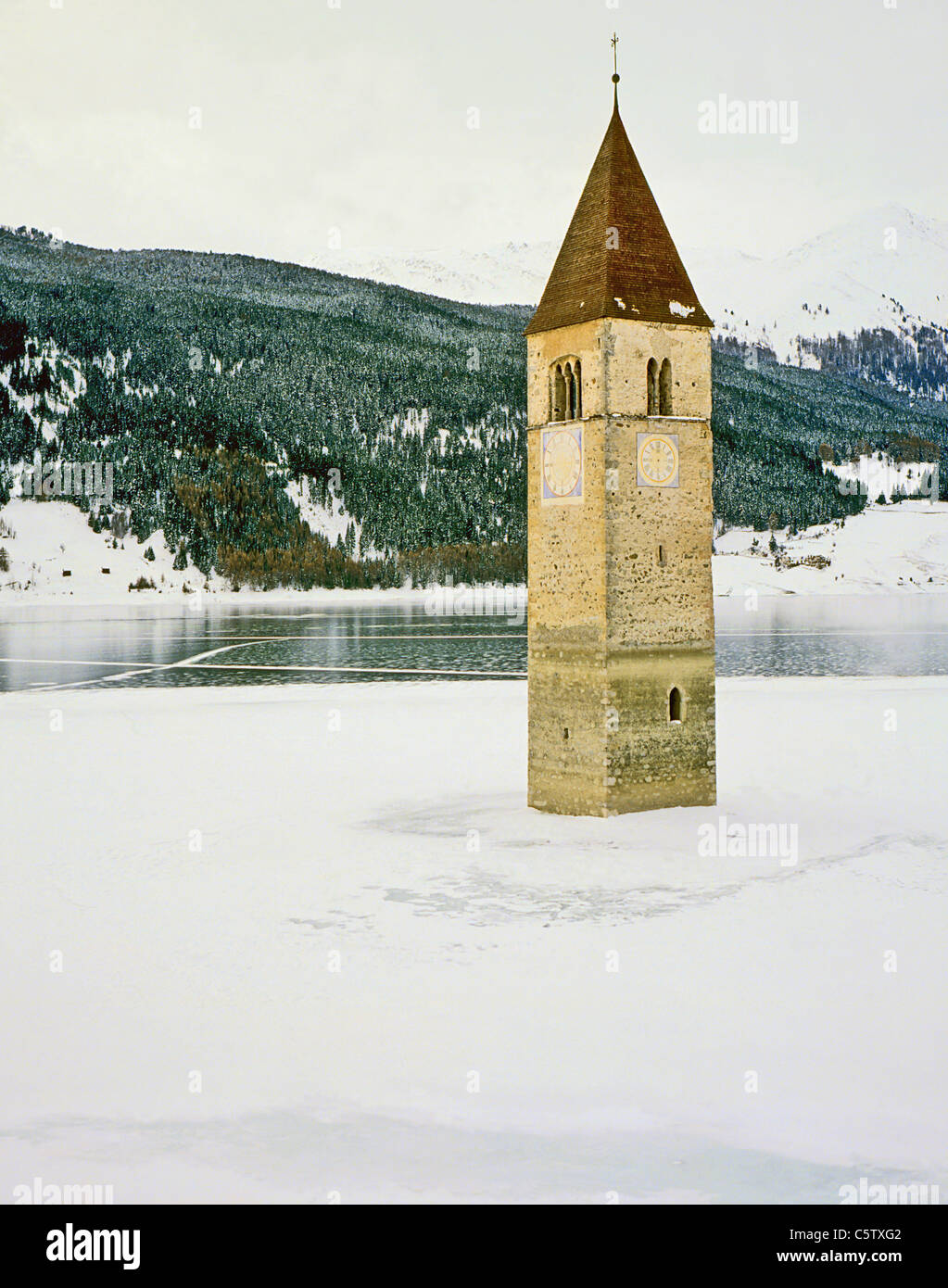 Valle di resia immagini e fotografie stock ad alta risoluzione - Alamy