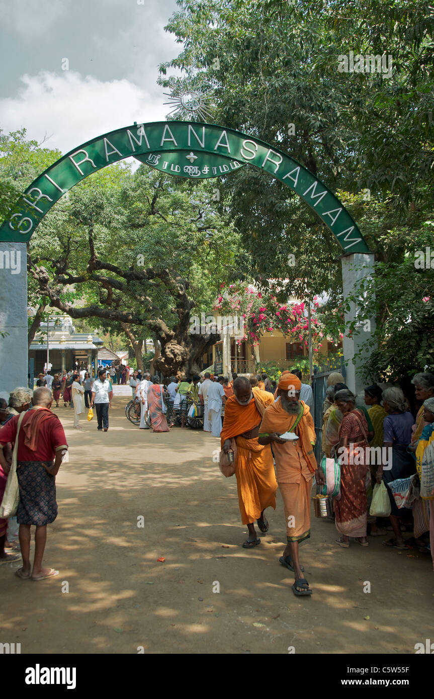 Sri ramana ashram immagini e fotografie stock ad alta risoluzione - Alamy