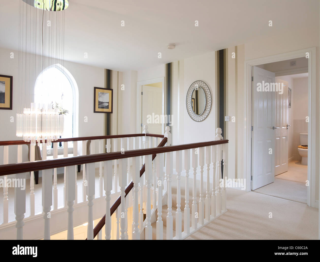 Pianerottolo scale immagini e fotografie stock ad alta risoluzione - Alamy