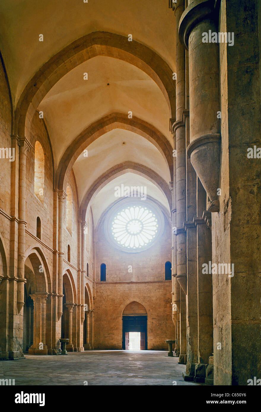 Chiesa abbaziale di fossanova immagini e fotografie stock ad alta ...