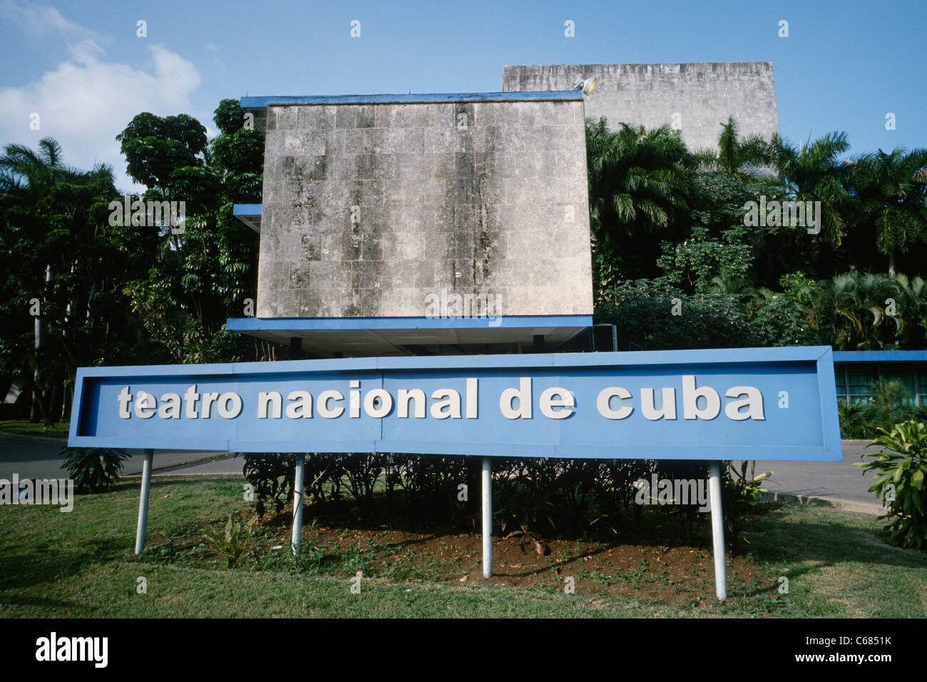 Teatro nacional cuba immagini e fotografie stock ad alta risoluzione ...