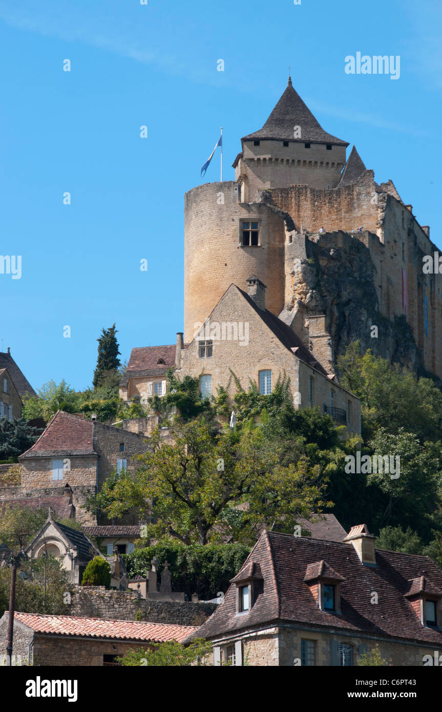 Castello castelnaud immagini e fotografie stock ad alta risoluzione - Alamy