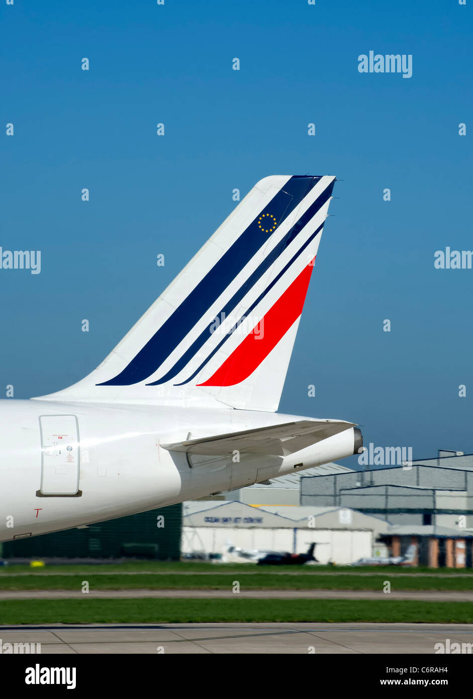 Pinna di coda di un aereo Air France che mostra il logo Foto stock - Alamy