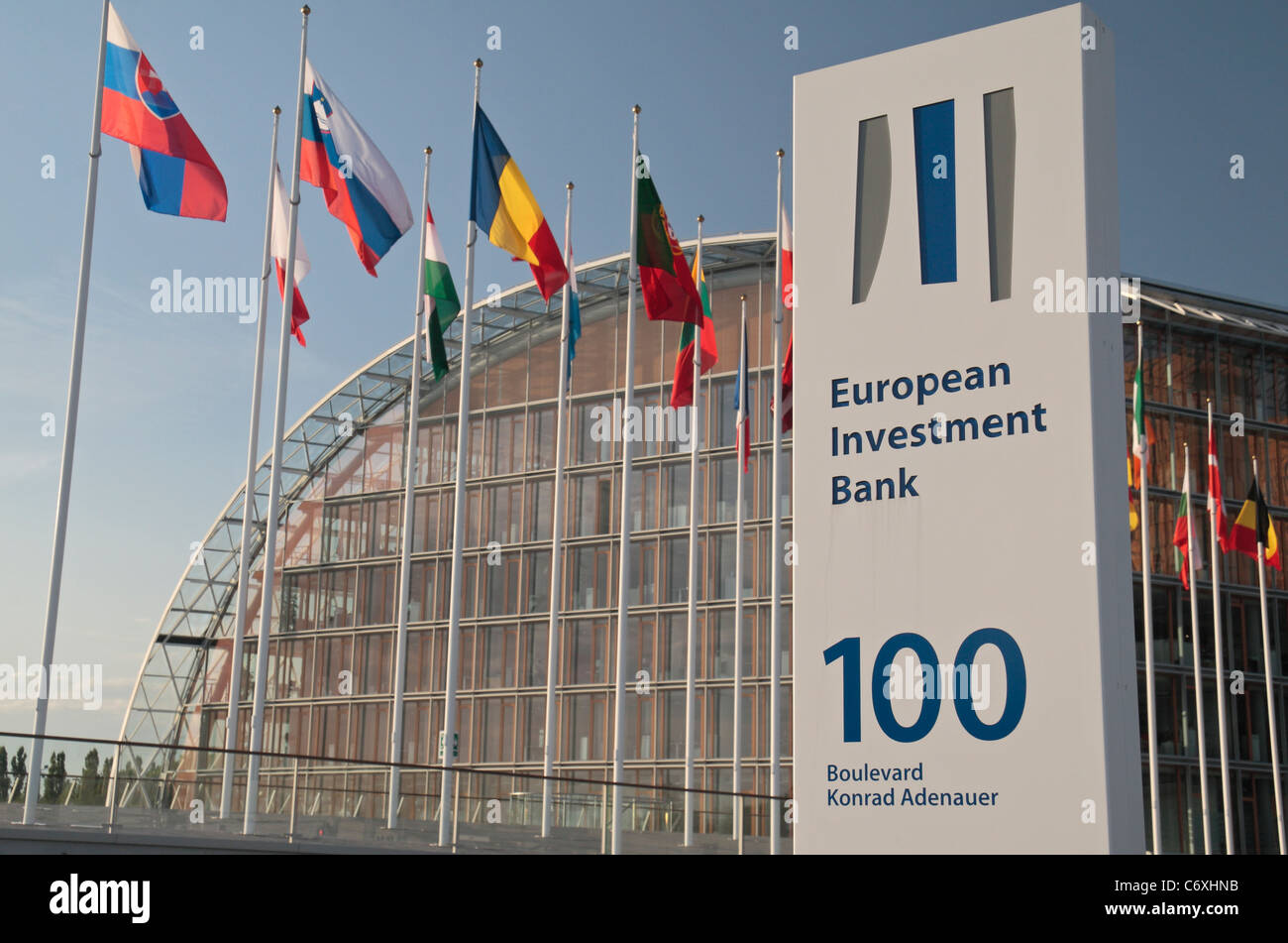La Banca europea per gli investimenti (BEI) uffici di Lussemburgo. Essa ... La Banca europea per gli investimenti (BEI) uffici di Lussemburgo. Essa ...