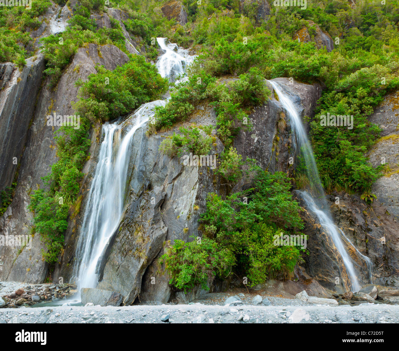 Rocce cascate immagini e fotografie stock ad alta risoluzione - Alamy