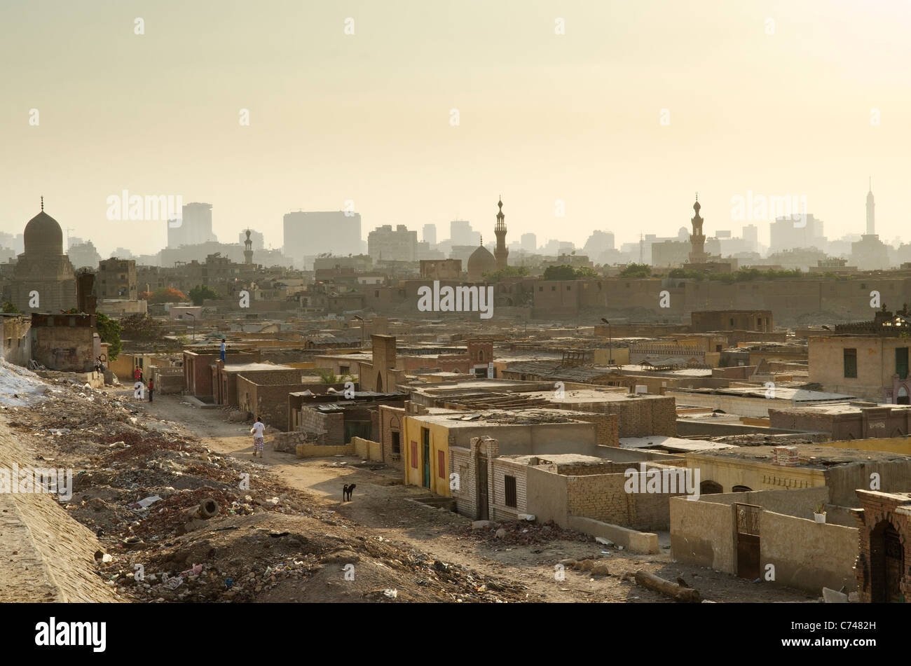 Cimitero del cairo immagini e fotografie stock ad alta risoluzione - Alamy