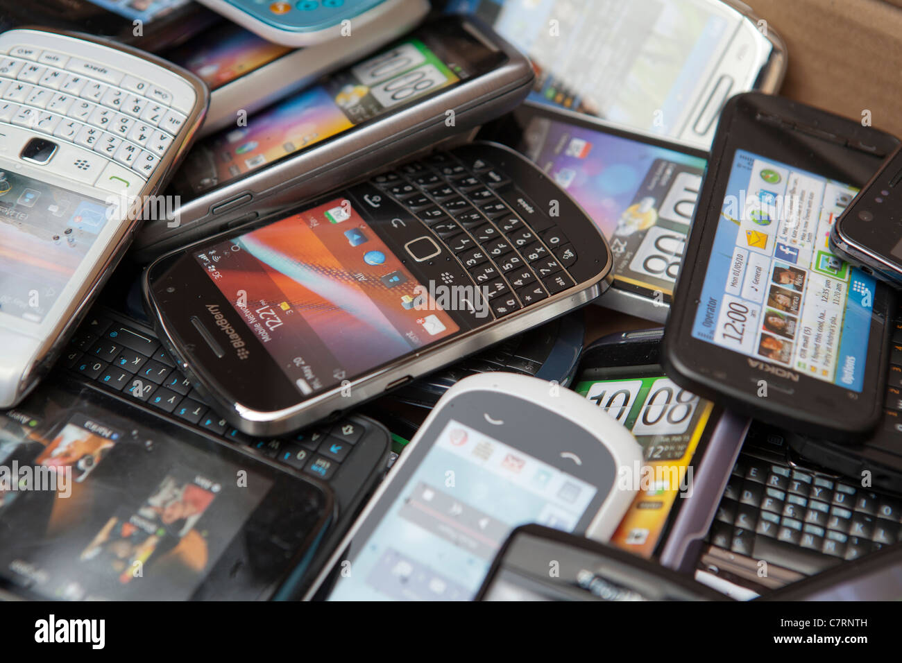 Telefoni cellulari vodafone immagini e fotografie stock ad alta ...