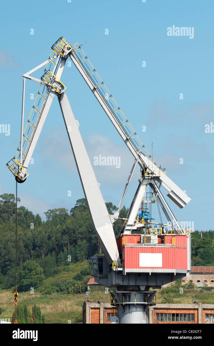 Grande gru portuale immagini e fotografie stock ad alta risoluzione - Alamy