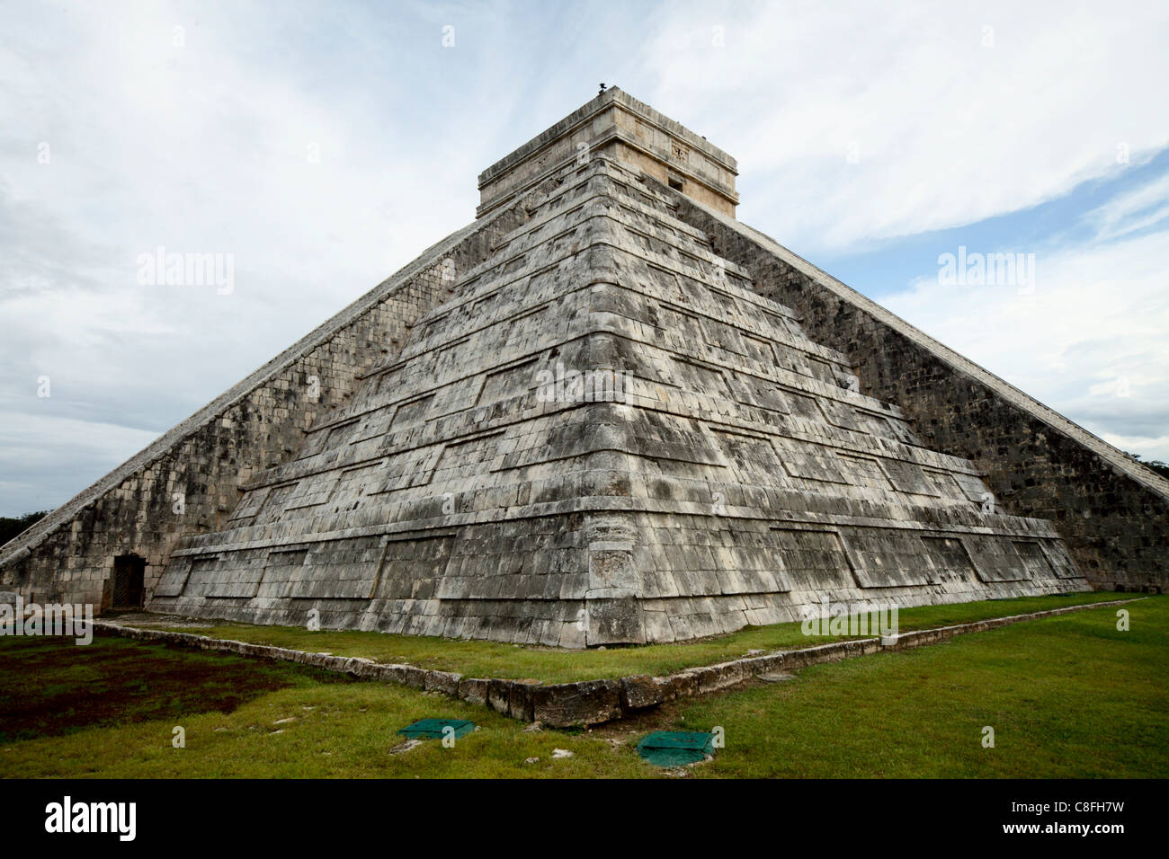 Piramide del kukulkan immagini e fotografie stock ad alta risoluzione ...