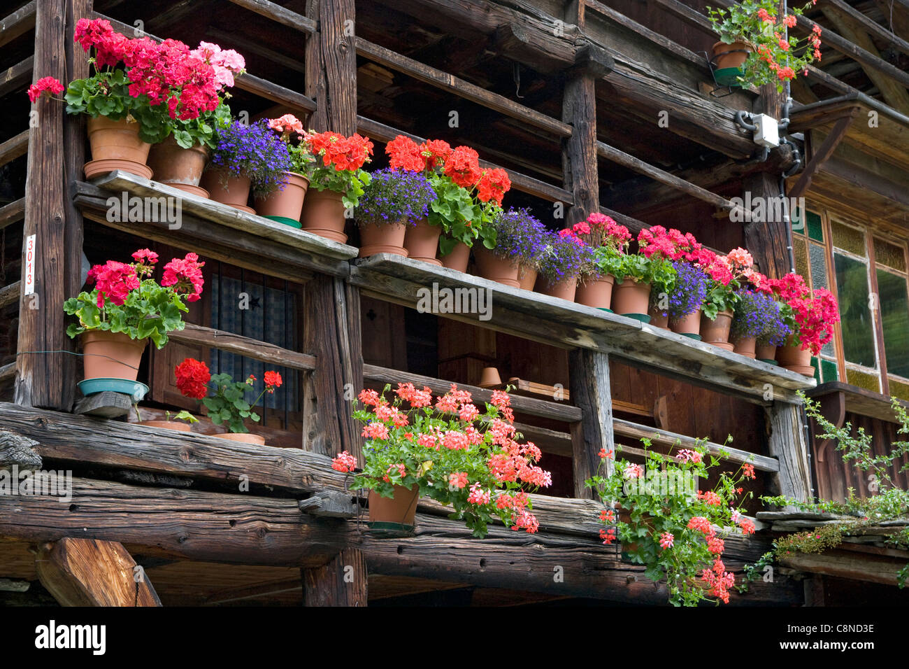 Walser house immagini e fotografie stock ad alta risoluzione - Alamy