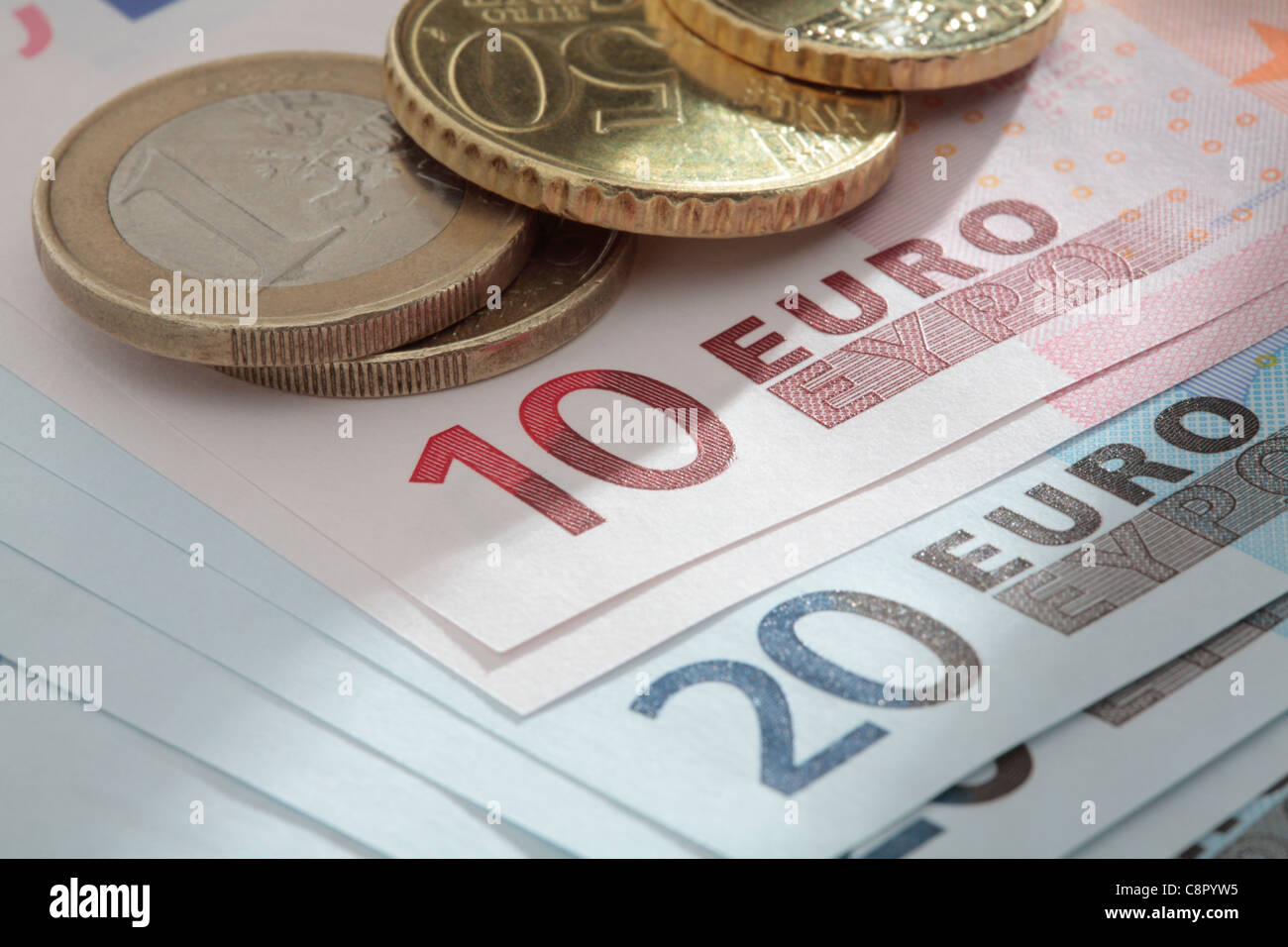 Banconote note banconote immagini e fotografie stock ad alta ...