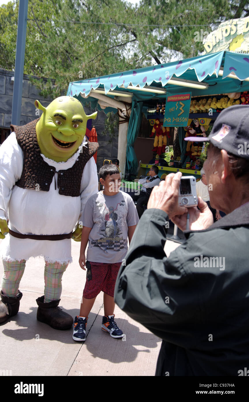 Personaggio shrek immagini e fotografie stock ad alta risoluzione - Alamy