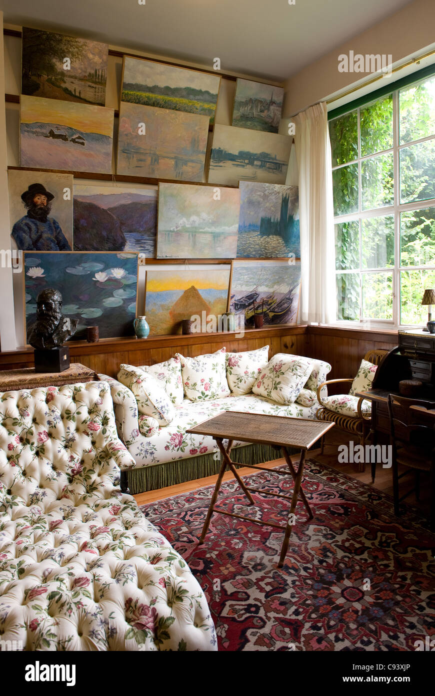 Salone del famoso pittore impressionista Claude Monet nella sua casa di ...