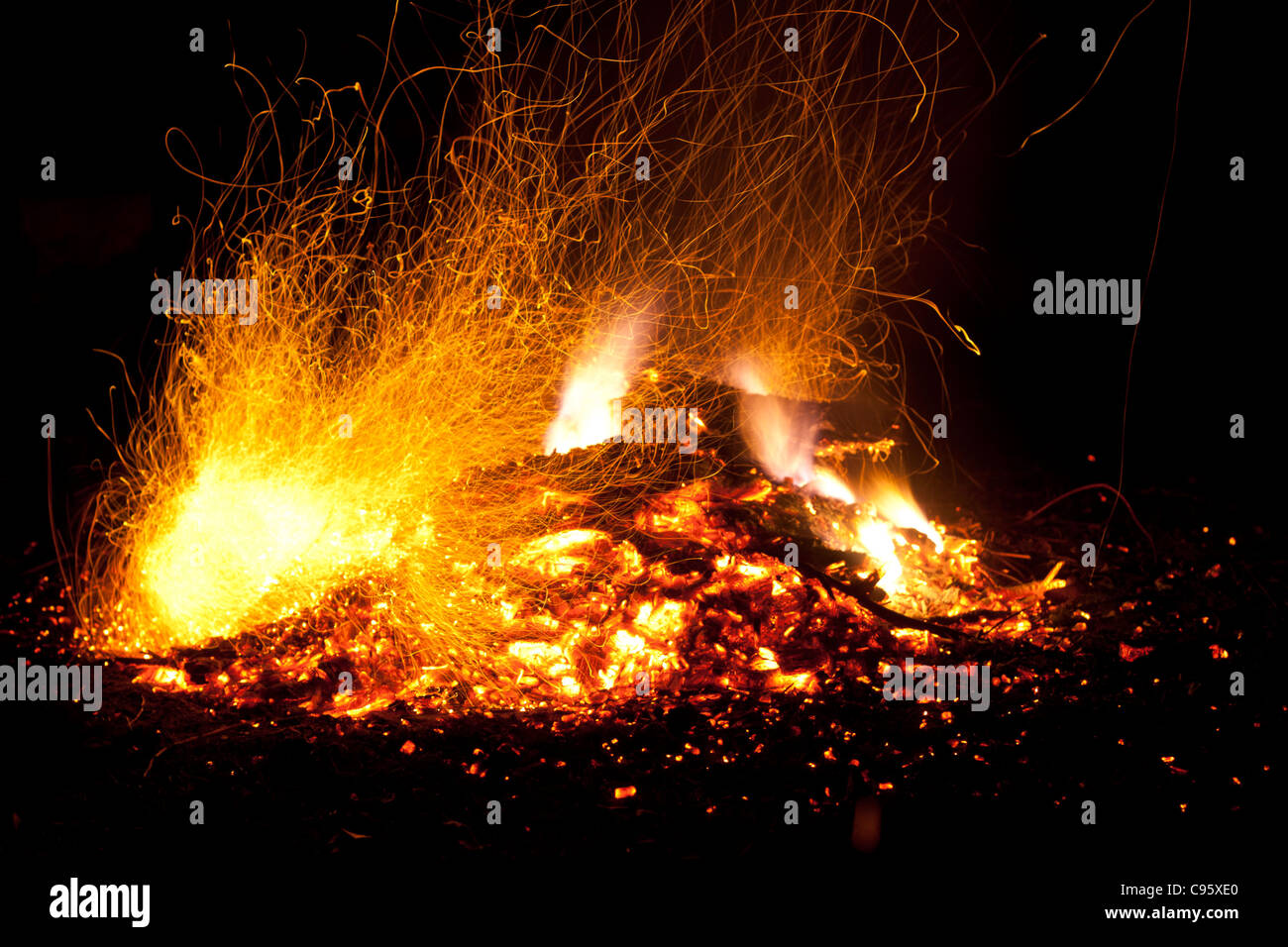 Sfondo Inferno Immagini e Fotos Stock - Alamy