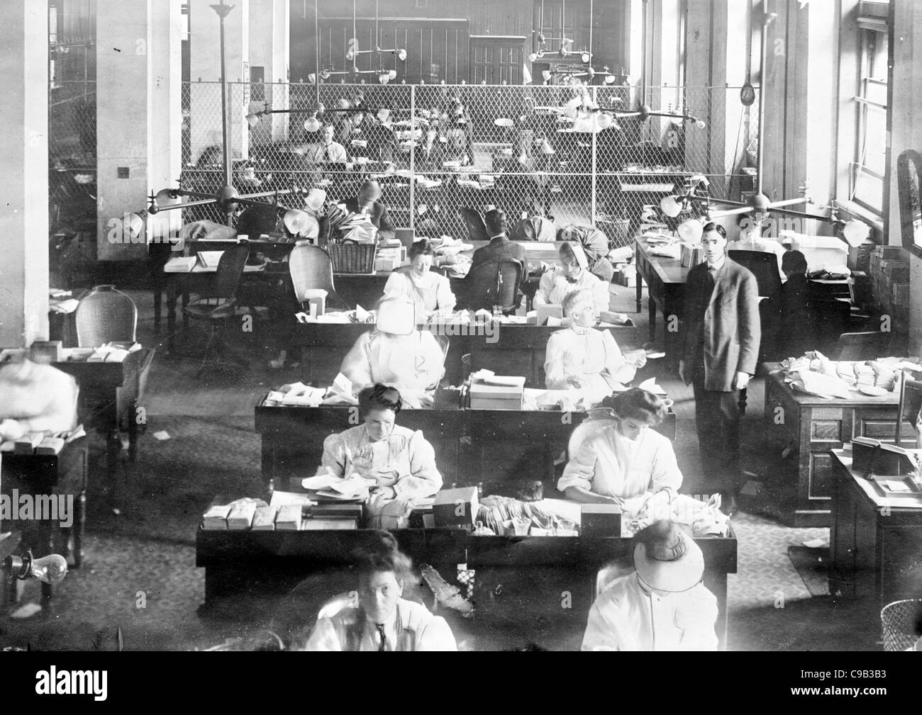 Ufficio di smistamento dell'ufficio postale immagini e fotografie stock ...