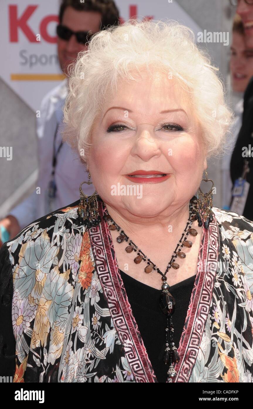 Estelle harris immagini e fotografie stock ad alta risoluzione - Alamy