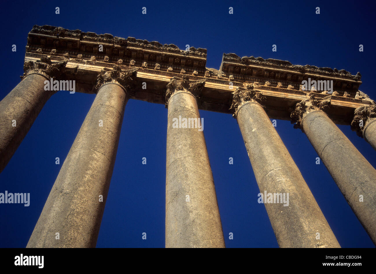 Le colonne e il Tempio di Giove rovine dell'Impero Romano nel Medio ...