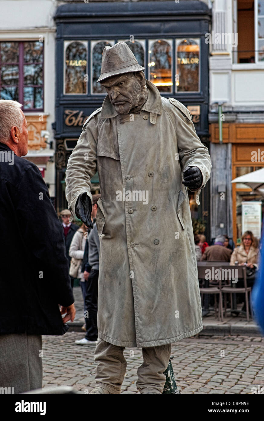 Statua umana vivente immagini e fotografie stock ad alta risoluzione ...
