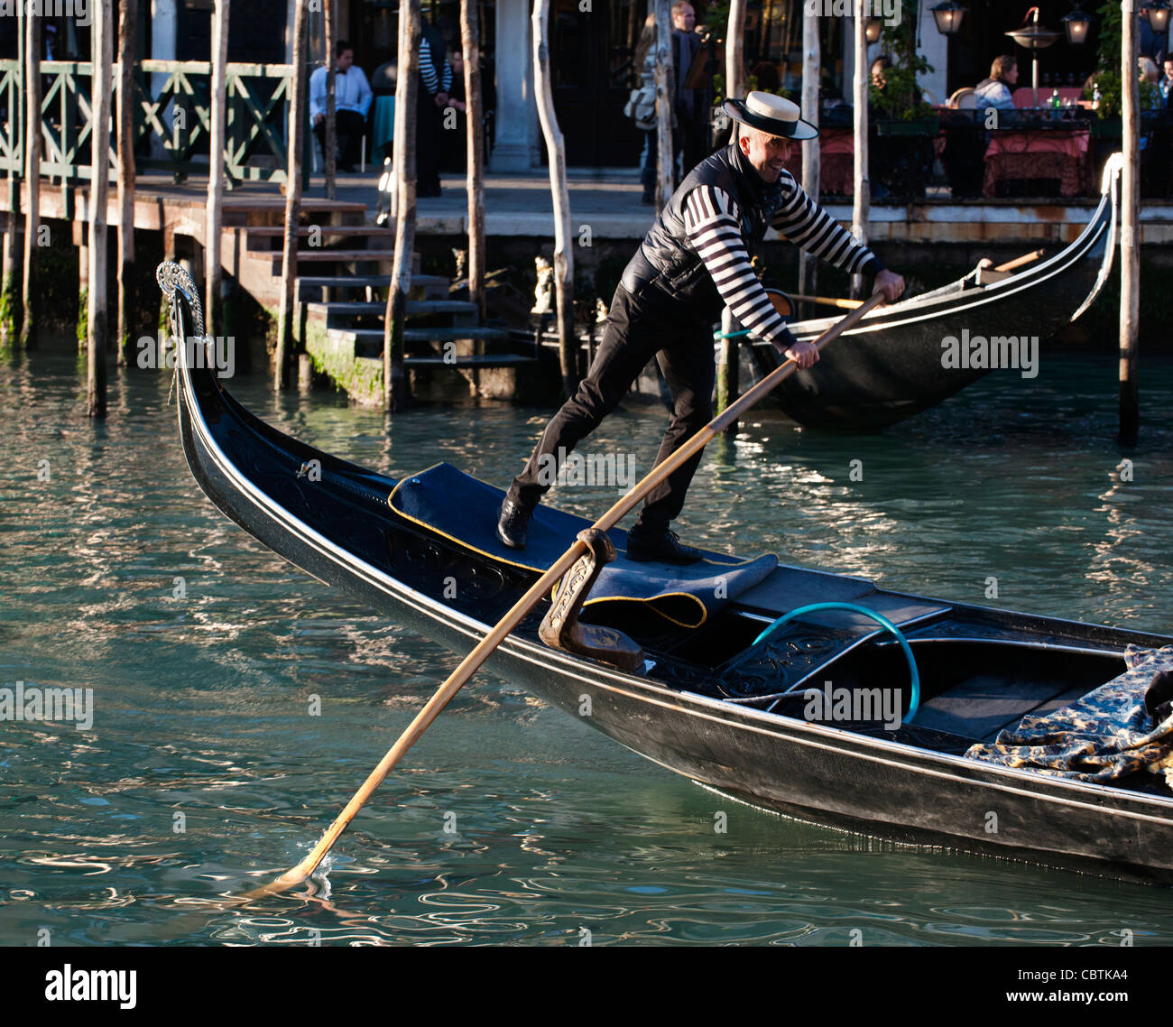 Simbolo del gondoliere immagini e fotografie stock ad alta risoluzione ...