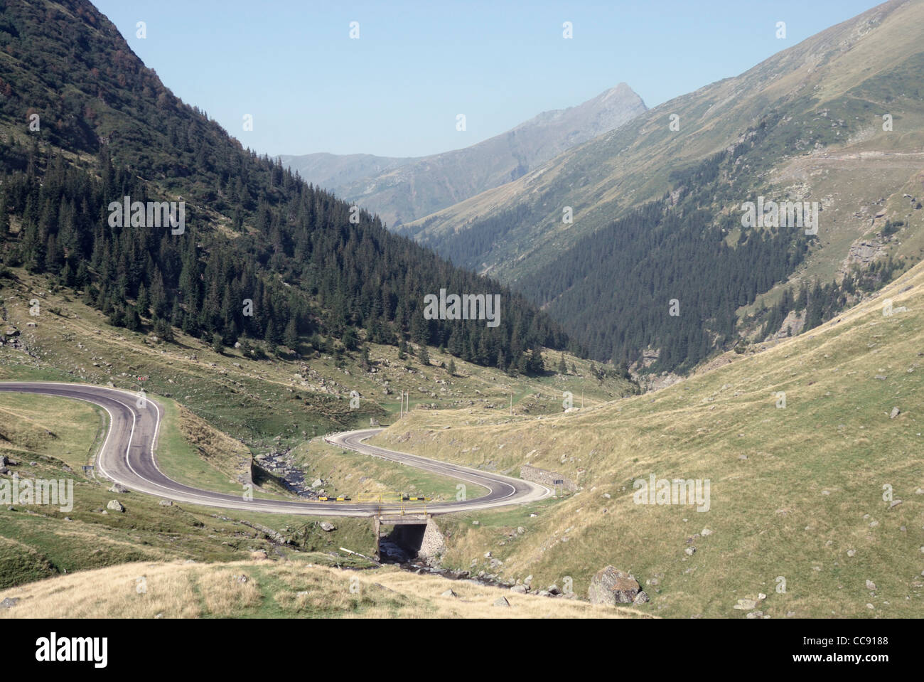 La strada transfagarasan immagini e fotografie stock ad alta ...