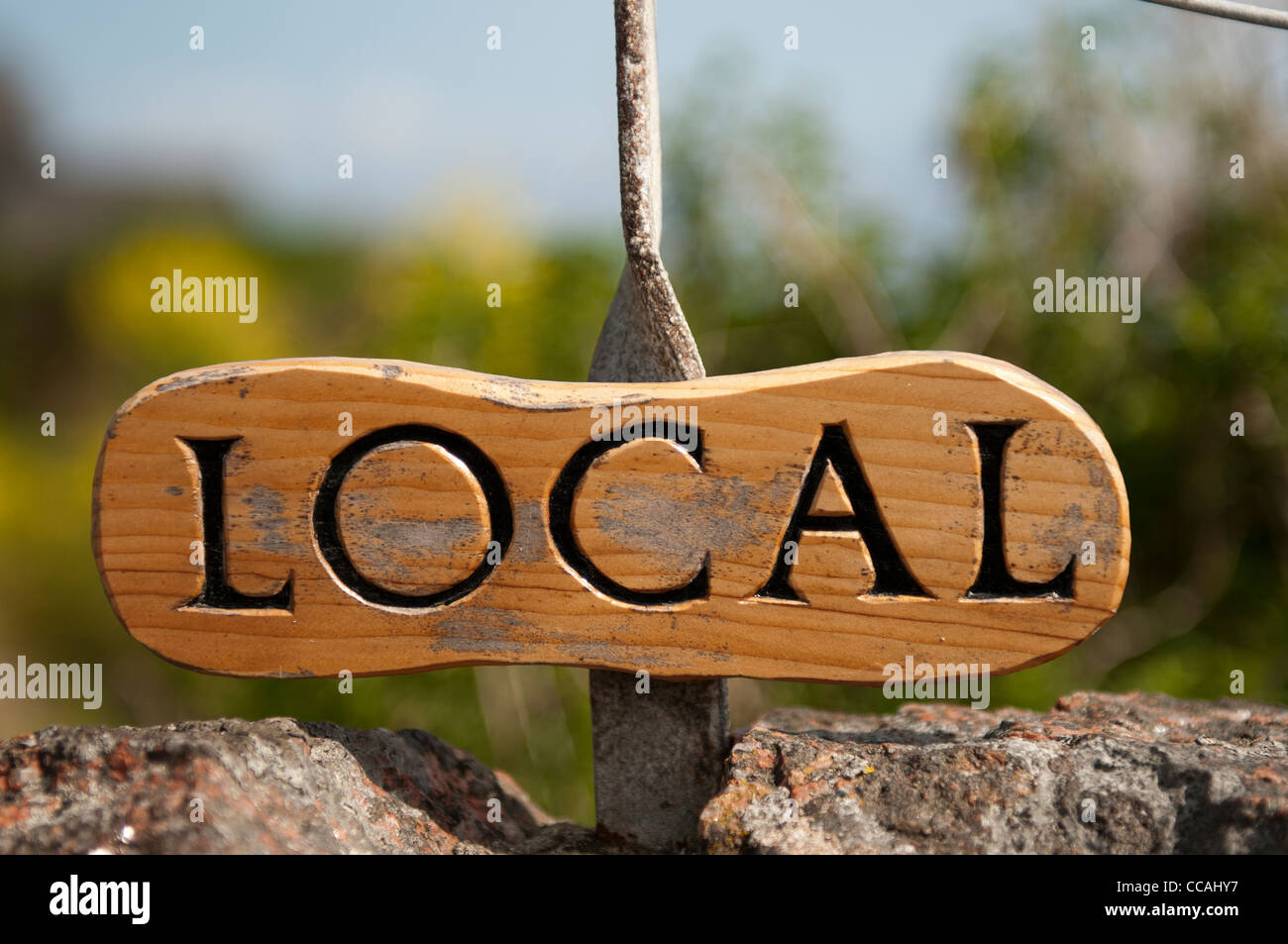 Cartello locale immagini e fotografie stock ad alta risoluzione - Alamy