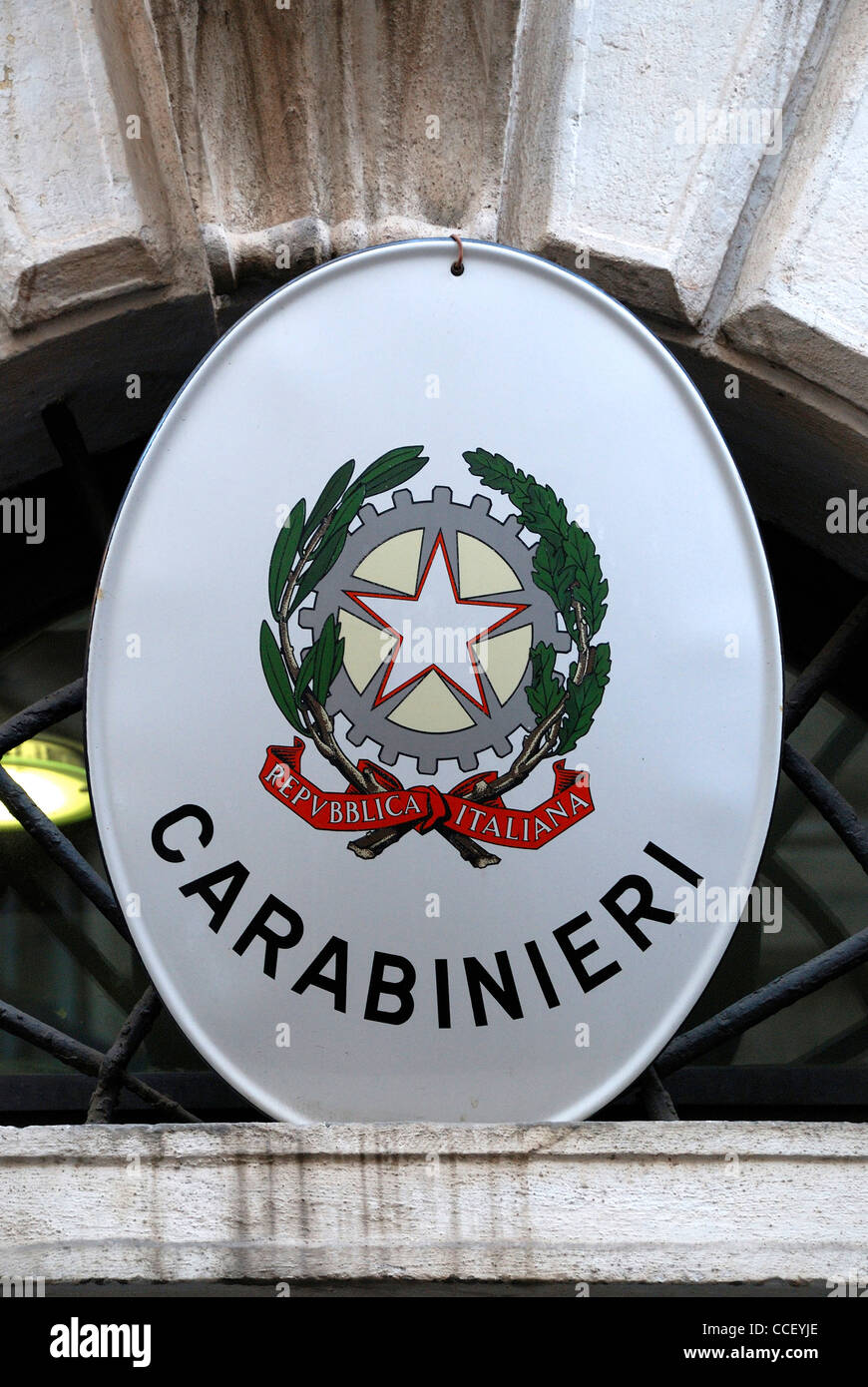 Stemma carabinieri logo immagini e fotografie stock ad alta risoluzione ...