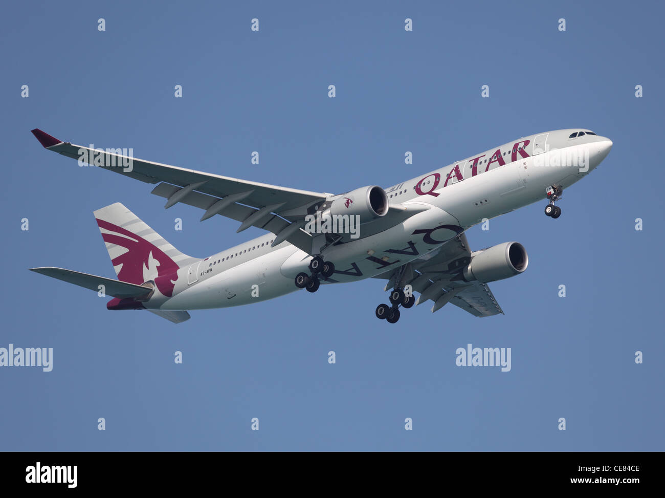 Volo di qatar airways per doha immagini e fotografie stock ad alta ...
