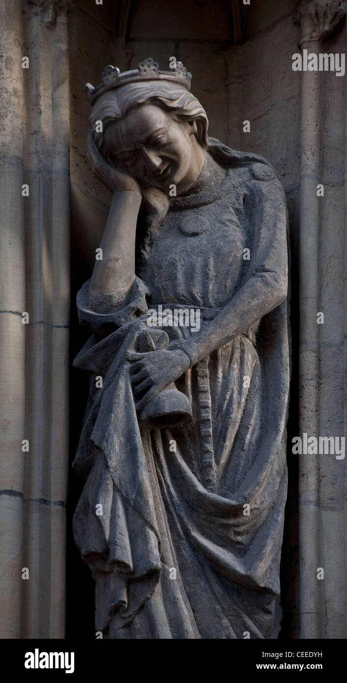Dom triangelportal immagini e fotografie stock ad alta risoluzione - Alamy