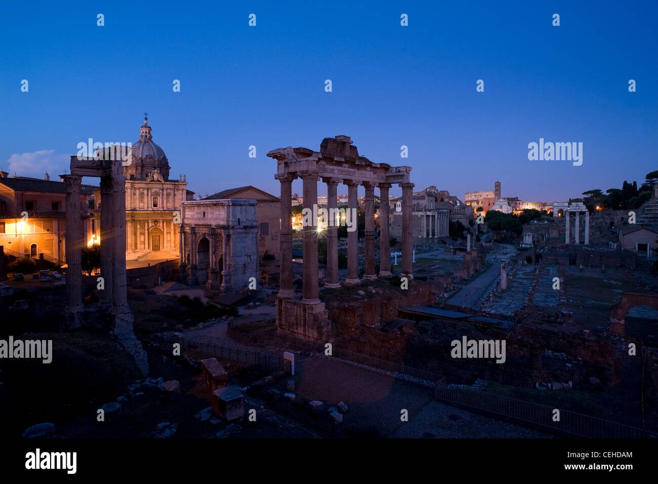 Il foro romano forum romanum roma immagini e fotografie stock ad alta ...