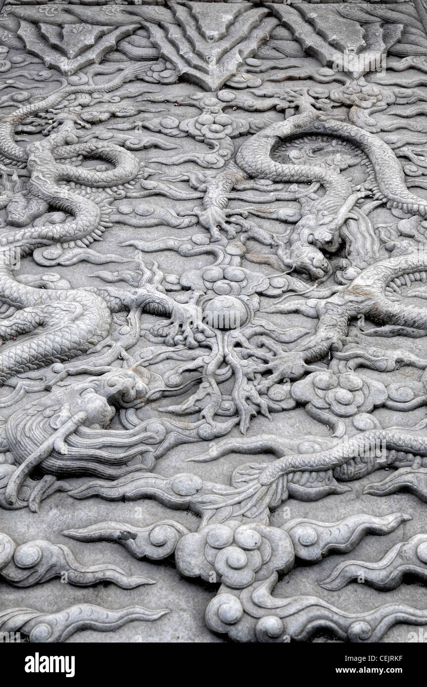 Rampa di marmo drago immagini e fotografie stock ad alta risoluzione ...